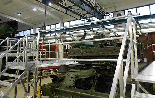 Maintenance platform and stands | ALTEC Aluminium-Technik GmbH